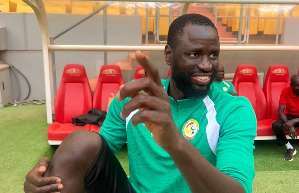 MONDIAL 2026 : CHEIKHOU KOUYATÉ PASSE DU TERRAIN AU STAFF DES LIONS ...